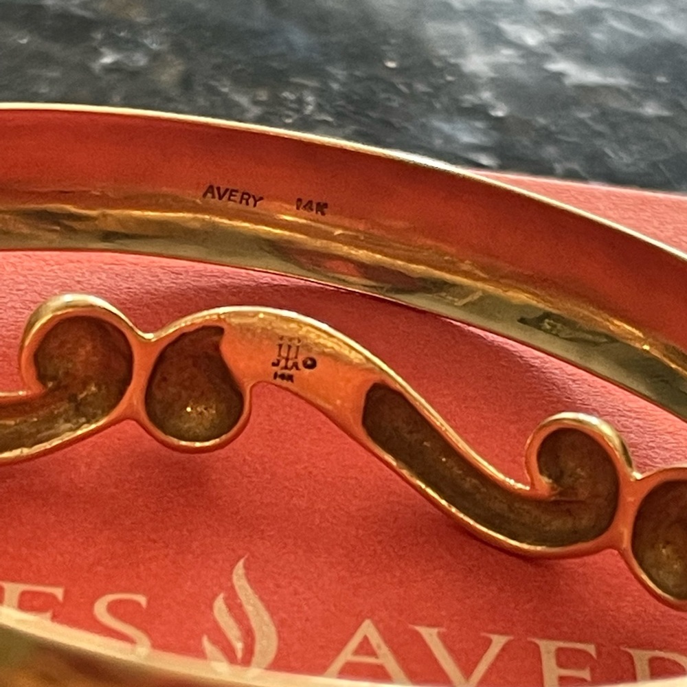 James Avery 14k Gold Bangle - Gem